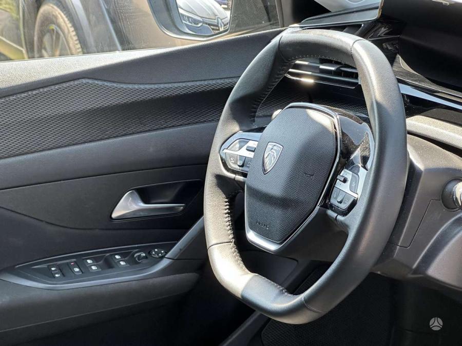 Black Peugeot 308 2023 in Vilnius, with an engine capacity of 1.20 L and mileage of 166 thousand km for 10647 €, photo 18 on AUTOMOTO.COM.LV