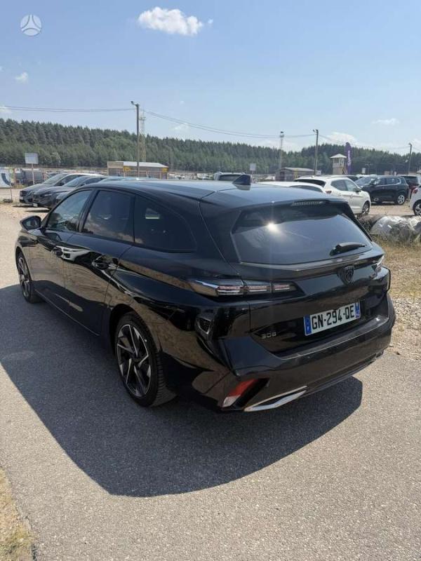 Black Peugeot 308 2023 in Vilnius, with an engine capacity of 1.50 L and mileage of 150 thousand km for 10770 €, photo 6 on AUTOMOTO.COM.LV