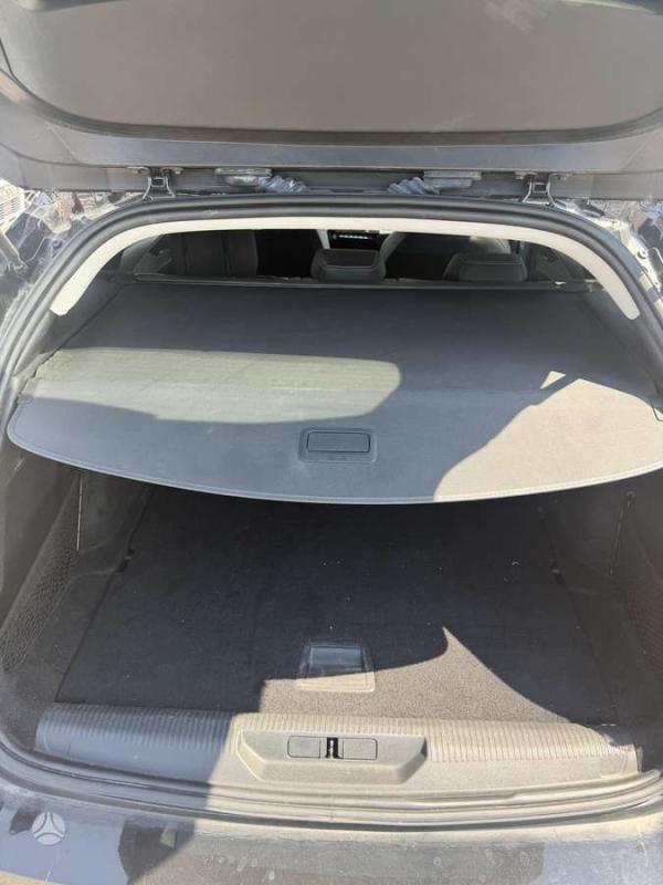 Black Peugeot 308 2023 in Vilnius, with an engine capacity of 1.50 L and mileage of 150 thousand km for 10770 €, photo 8 on AUTOMOTO.COM.LV