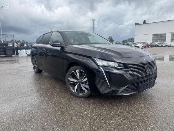 Melns Peugeot 308 2023 Marijampole, ar dzinēja tilpumu 1.50 L un nobraukumu 147 tūkst. km par 14278 €, foto 4 vietnē AUTOMOTO.COM.LV