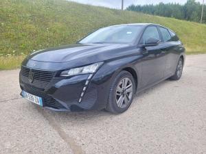 Melns Peugeot 308 2023 Viļņa, ar dzinēja tilpumu 1.20 L un nobraukumu 123 tūkst. km par 10648 €, foto  vietnē AUTOMOTO.COM.LV