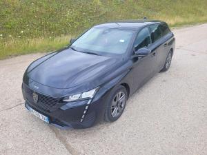 Melns Peugeot 308 2023 Viļņa, ar dzinēja tilpumu 1.20 L un nobraukumu 123 tūkst. km par 10648 €, foto 3 vietnē AUTOMOTO.COM.LV