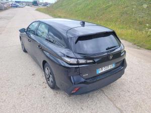 Melns Peugeot 308 2023 Viļņa, ar dzinēja tilpumu 1.20 L un nobraukumu 123 tūkst. km par 10648 €, foto 5 vietnē AUTOMOTO.COM.LV