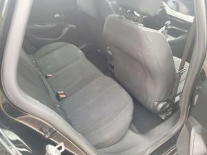 Melns Peugeot 308 2023 Viļņa, ar dzinēja tilpumu 1.20 L un nobraukumu 123 tūkst. km par 10648 €, foto 16 vietnē AUTOMOTO.COM.LV