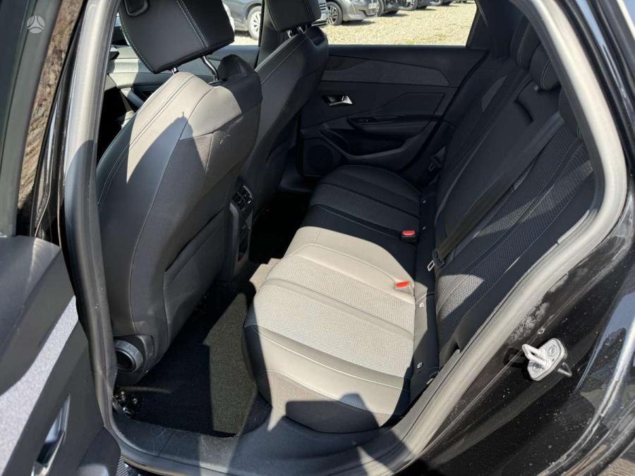 Melns Peugeot 308 2023 Marijampole, ar dzinēja tilpumu 1.50 L un nobraukumu 153 tūkst. km par 14514 €, foto 23 vietnē AUTOMOTO.COM.LV