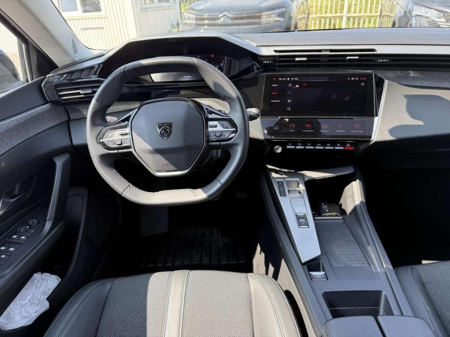 Melns Peugeot 308 2023 Marijampole, ar dzinēja tilpumu 1.50 L un nobraukumu 153 tūkst. km par 14514 €, foto 30 vietnē AUTOMOTO.COM.LV