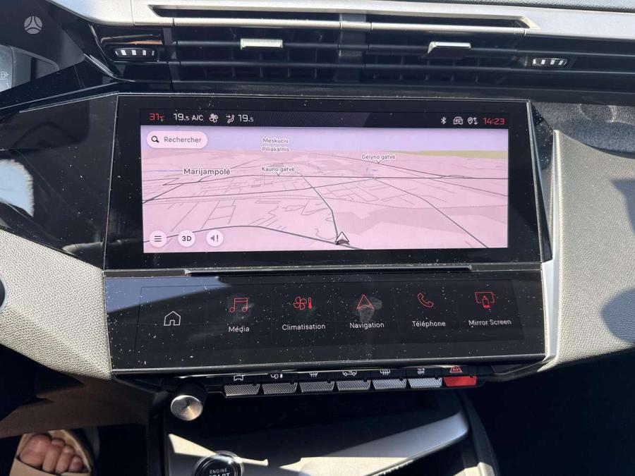 Melns Peugeot 308 2023 Marijampole, ar dzinēja tilpumu 1.50 L un nobraukumu 153 tūkst. km par 14514 €, foto 36 vietnē AUTOMOTO.COM.LV