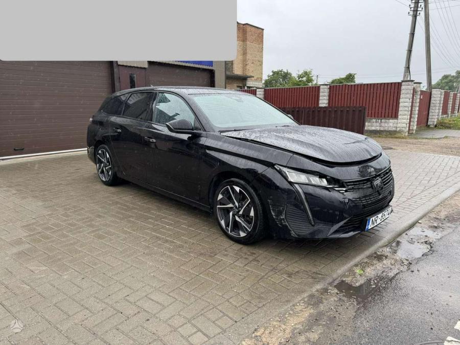 Melns Peugeot 308 2023 Kauņa, ar dzinēja tilpumu 1.20 L un nobraukumu 42 tūkst. km par 11900 €, foto 7 vietnē AUTOMOTO.COM.LV
