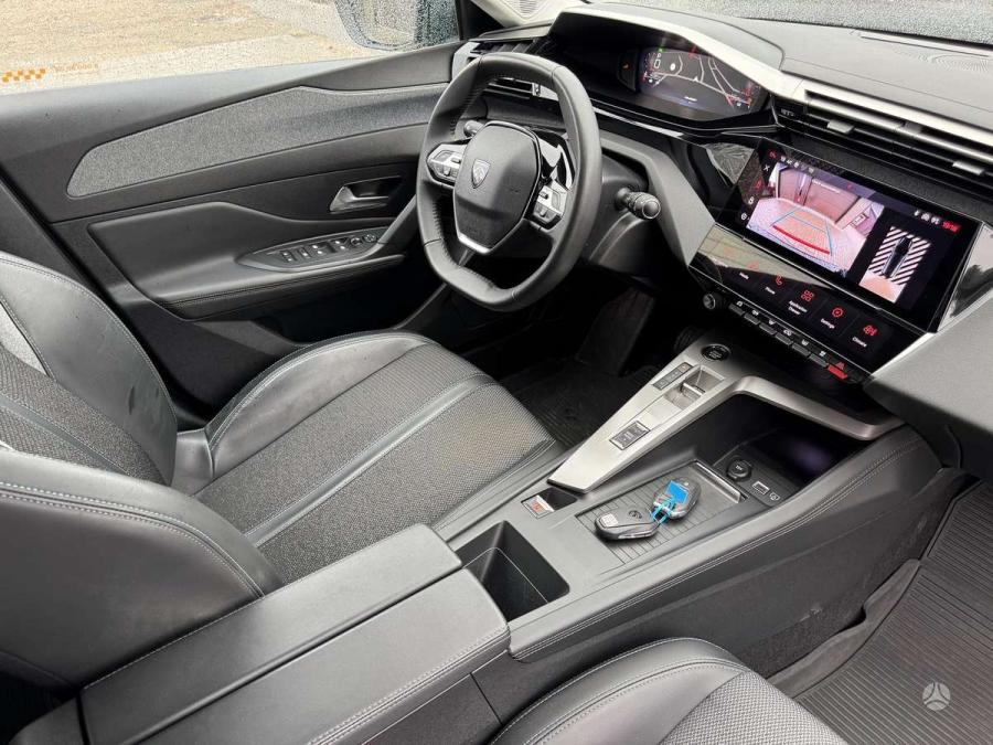 Melns Peugeot 308 2023 Kauņa, ar dzinēja tilpumu 1.20 L un nobraukumu 42 tūkst. km par 11900 €, foto 28 vietnē AUTOMOTO.COM.LV