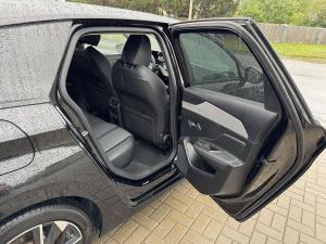 Melns Peugeot 308 2023 Kauņa, ar dzinēja tilpumu 1.20 L un nobraukumu 42 tūkst. km par 11900 €, foto 30 vietnē AUTOMOTO.COM.LV