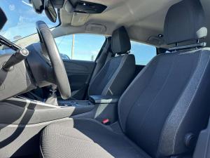 Melns Peugeot 308 2023 Viļņa, ar dzinēja tilpumu 1.20 L un nobraukumu 152 tūkst. km par 10042 €, foto 9 vietnē AUTOMOTO.COM.LV
