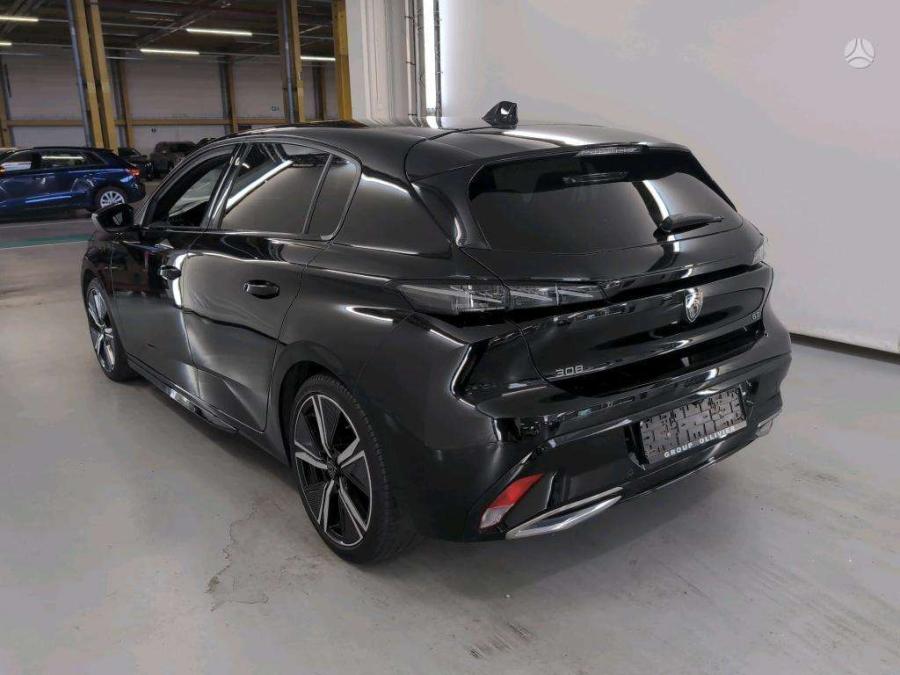 Black Peugeot 308 2023 in Vilnius, with an engine capacity of 1.20 L and mileage of 121 thousand km for 15718 €, photo 4 on AUTOMOTO.COM.LV