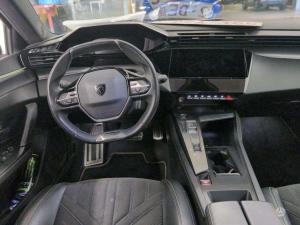 Black Peugeot 308 2023 in Vilnius, with an engine capacity of 1.20 L and mileage of 121 thousand km for 15718 €, photo 7 on AUTOMOTO.COM.LV