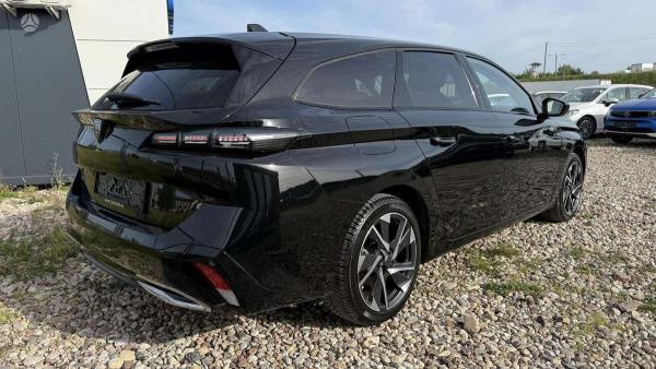 Black Peugeot 308 2023 in Vilnius, with an engine capacity of 1.20 L and mileage of 155 thousand km for 11979 €, photo 7 on AUTOMOTO.COM.LV