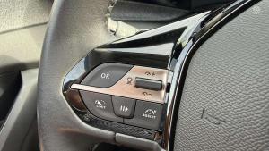 Black Peugeot 308 2023 in Vilnius, with an engine capacity of 1.20 L and mileage of 155 thousand km for 11979 €, photo 23 on AUTOMOTO.COM.LV