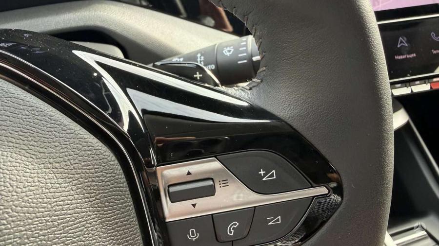 Black Peugeot 308 2023 in Vilnius, with an engine capacity of 1.20 L and mileage of 155 thousand km for 11979 €, photo 24 on AUTOMOTO.COM.LV