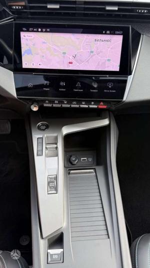 Black Peugeot 308 2023 in Vilnius, with an engine capacity of 1.20 L and mileage of 155 thousand km for 11979 €, photo 25 on AUTOMOTO.COM.LV