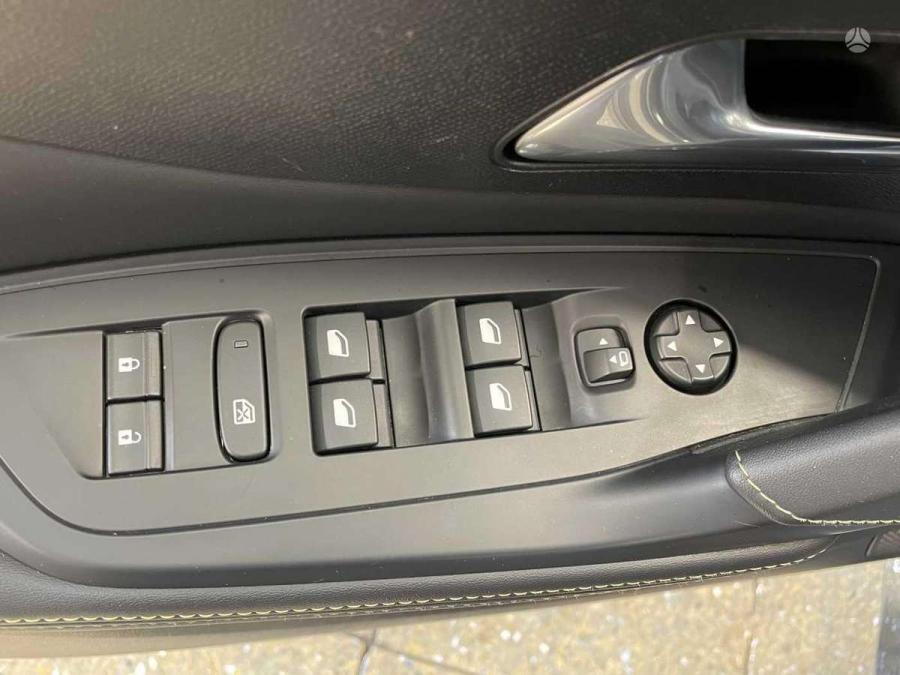 Black Peugeot 308 2023 in Vilnius, with an engine capacity of 1.20 L and mileage of 89 thousand km for 16900 €, photo 35 on AUTOMOTO.COM.LV