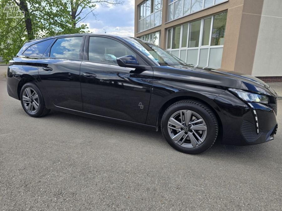 Melns Peugeot 308 2024 Raseiniai, ar dzinēja tilpumu 1.20 L un nobraukumu 14 tūkst. km par 15600 €, foto 10 vietnē AUTOMOTO.COM.LV