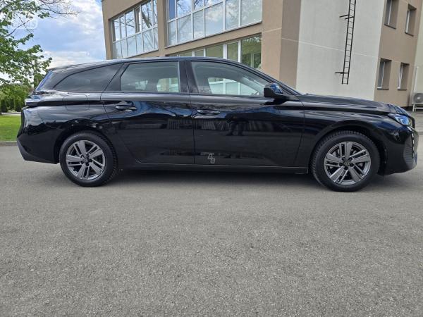 Melns Peugeot 308 2024 Raseiniai, ar dzinēja tilpumu 1.20 L un nobraukumu 14 tūkst. km par 15600 €, foto 10 vietnē AUTOMOTO.COM.LV