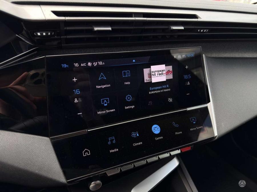 Black Peugeot 308 2025 in Kaunas, with an engine capacity of 1.20 L and mileage of 9 thousand km for 22999 €, photo 18 on AUTOMOTO.COM.LV