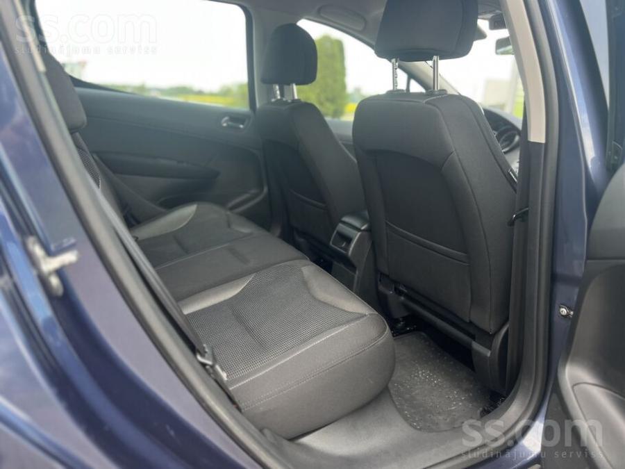 Zils Peugeot 308 2008 Jēkabpils, ar dzinēja tilpumu 1.60 L un nobraukumu 209 tūkst. km par 2950 €, foto 14 vietnē AUTOMOTO.COM.LV