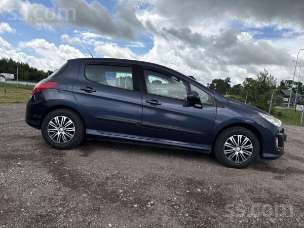 Zils Peugeot 308 2008 Daugavpils, ar dzinēja tilpumu 1.60 L un nobraukumu 191 tūkst. km par 1800 €, foto 6 vietnē AUTOMOTO.COM.LV