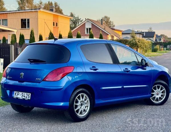 Blue Peugeot 308 2008 in Riga, with an engine capacity of 1.60 L and mileage of 268 thousand km for 1580 €, photo 7 on AUTOMOTO.COM.LV