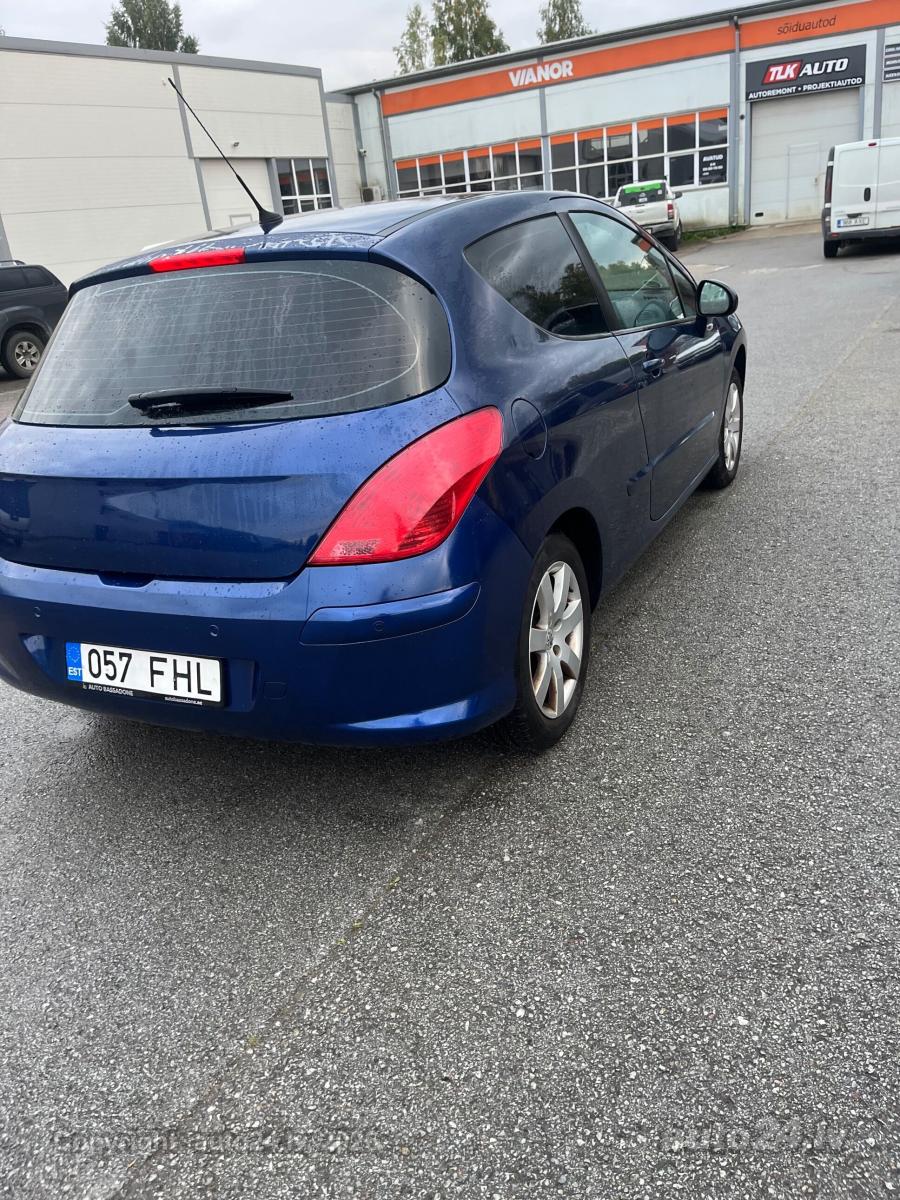 Zils Peugeot 308 2008 Tallina, ar dzinēja tilpumu 1.60 L un nobraukumu 208 tūkst. km par 1999 €, foto 7 vietnē AUTOMOTO.COM.LV