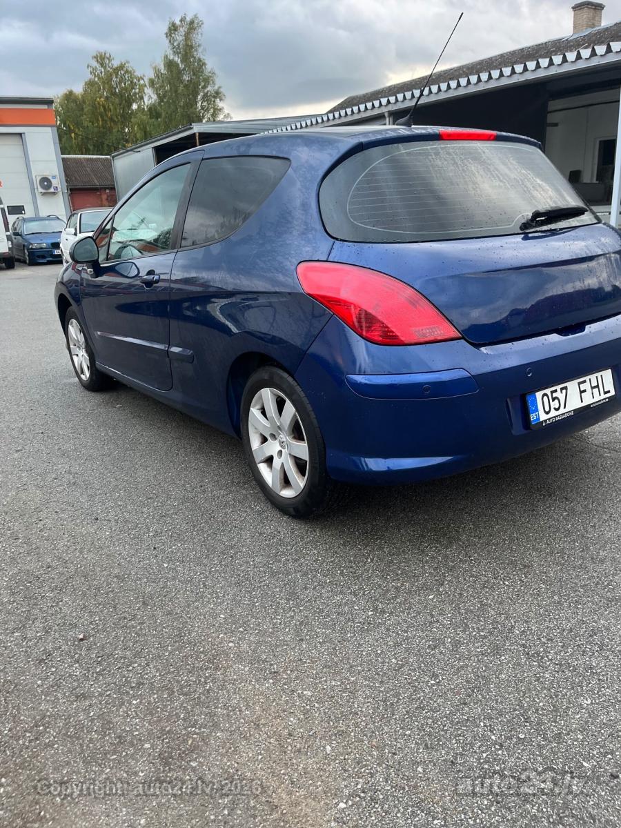 Zils Peugeot 308 2008 Tallina, ar dzinēja tilpumu 1.60 L un nobraukumu 208 tūkst. km par 1999 €, foto 8 vietnē AUTOMOTO.COM.LV