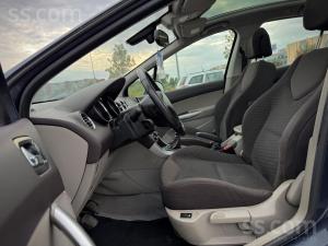 Blue Peugeot 308 2008 in Jelgava, with an engine capacity of 1.60 L and mileage of 0 thousand km for 2250 €, photo 10 on AUTOMOTO.COM.LV