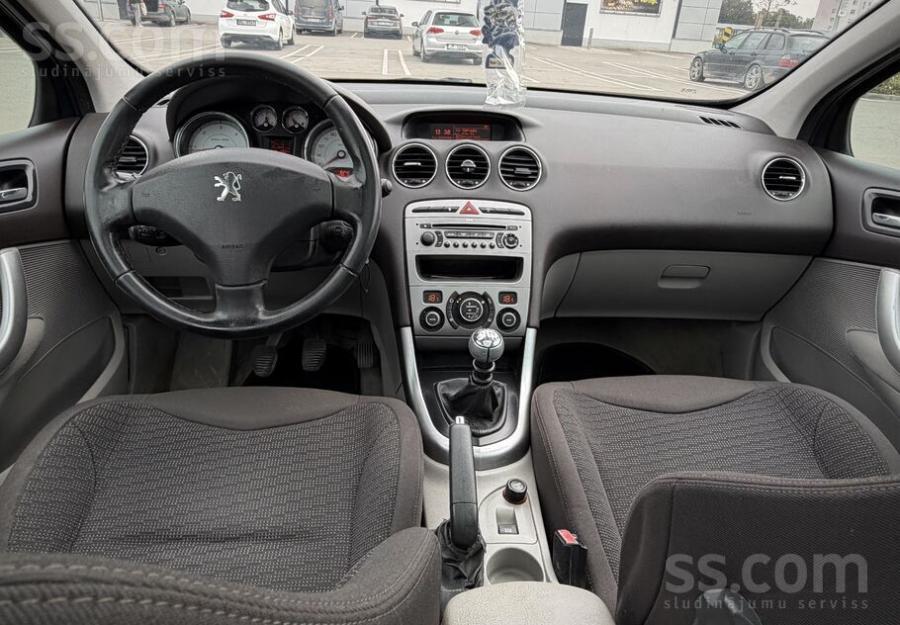 Blue Peugeot 308 2008 in Jelgava, with an engine capacity of 1.60 L and mileage of 0 thousand km for 2250 €, photo 13 on AUTOMOTO.COM.LV