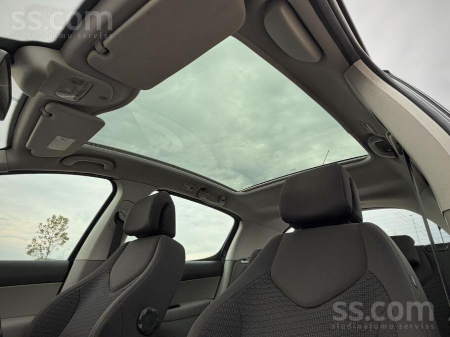 Blue Peugeot 308 2008 in Jelgava, with an engine capacity of 1.60 L and mileage of 0 thousand km for 2250 €, photo 19 on AUTOMOTO.COM.LV