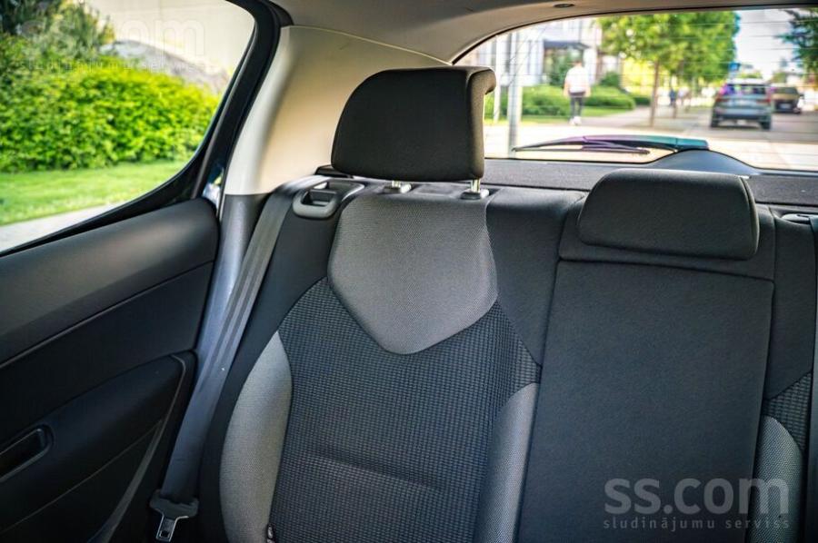 Blue Peugeot 308 2009 in Riga, with an engine capacity of 1.60 L and mileage of 125 thousand km for 1990 €, photo 12 on AUTOMOTO.COM.LV