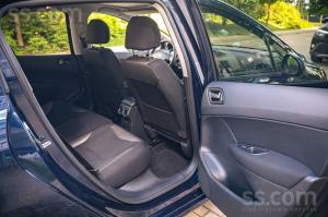 Blue Peugeot 308 2009 in Riga, with an engine capacity of 1.60 L and mileage of 125 thousand km for 1990 €, photo 13 on AUTOMOTO.COM.LV