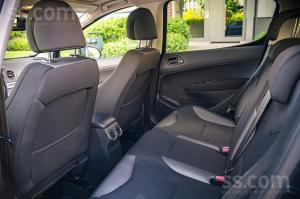 Blue Peugeot 308 2009 in Riga, with an engine capacity of 1.60 L and mileage of 125 thousand km for 1990 €, photo 14 on AUTOMOTO.COM.LV