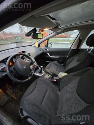 Zils Peugeot 308 2009 Preiļi, ar dzinēja tilpumu 1.60 L un nobraukumu 292 tūkst. km par 1950 €, foto 10 vietnē AUTOMOTO.COM.LV