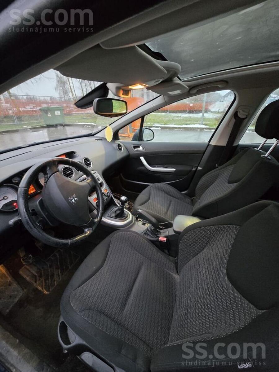 Zils Peugeot 308 2009 Preiļi, ar dzinēja tilpumu 1.60 L un nobraukumu 292 tūkst. km par 1950 €, foto 10 vietnē AUTOMOTO.COM.LV