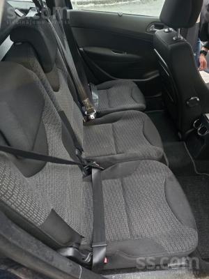 Zils Peugeot 308 2009 Preiļi, ar dzinēja tilpumu 1.60 L un nobraukumu 292 tūkst. km par 1950 €, foto 13 vietnē AUTOMOTO.COM.LV