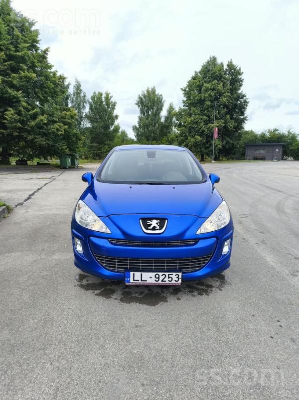 Zils Peugeot 308 2009 Aizkraukle, ar dzinēja tilpumu 1.60 L un nobraukumu 263 tūkst. km par 2000 €, foto 4 vietnē AUTOMOTO.COM.LV