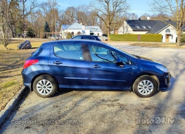 Blue Peugeot 308 2010 in Tartu, with an engine capacity of 1.60 L and mileage of 197 thousand km for 1990 €, photo 8 on AUTOMOTO.COM.LV