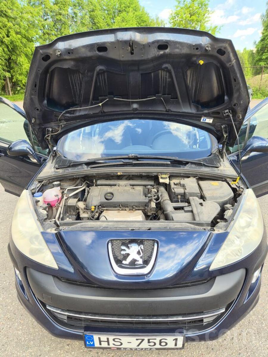 Zils Peugeot 308 2010 Rīga, ar dzinēja tilpumu 1.60 L un nobraukumu 194 tūkst. km par 1500 €, foto 14 vietnē AUTOMOTO.COM.LV