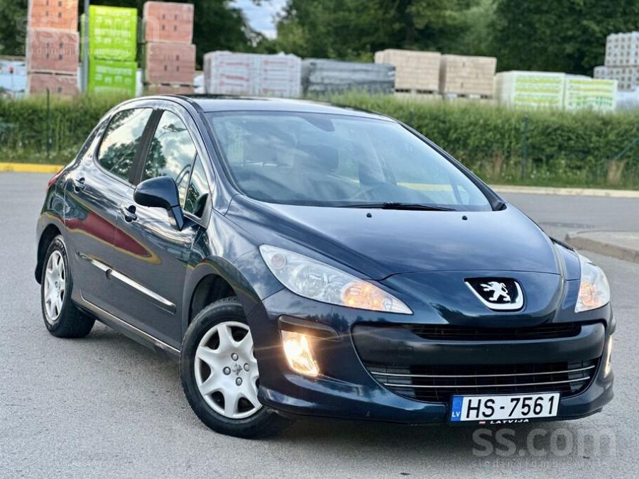 Blue Peugeot 308 2010 in Jelgava, with an engine capacity of 1.60 L and mileage of 194 thousand km for 1750 €, photo 8 on AUTOMOTO.COM.LV