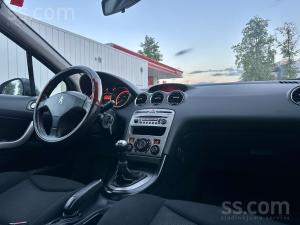 Blue Peugeot 308 2010 in Jelgava, with an engine capacity of 1.60 L and mileage of 194 thousand km for 1750 €, photo 14 on AUTOMOTO.COM.LV