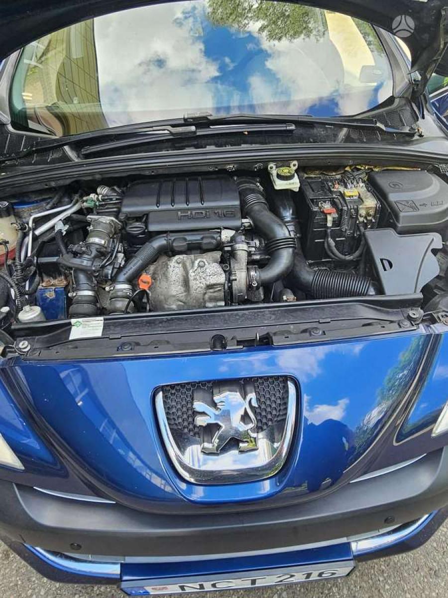 Blue Peugeot 308 2010 in Vilnius, with an engine capacity of 1.56 L and mileage of 283 thousand km for 2200 €, photo 3 on AUTOMOTO.COM.LV