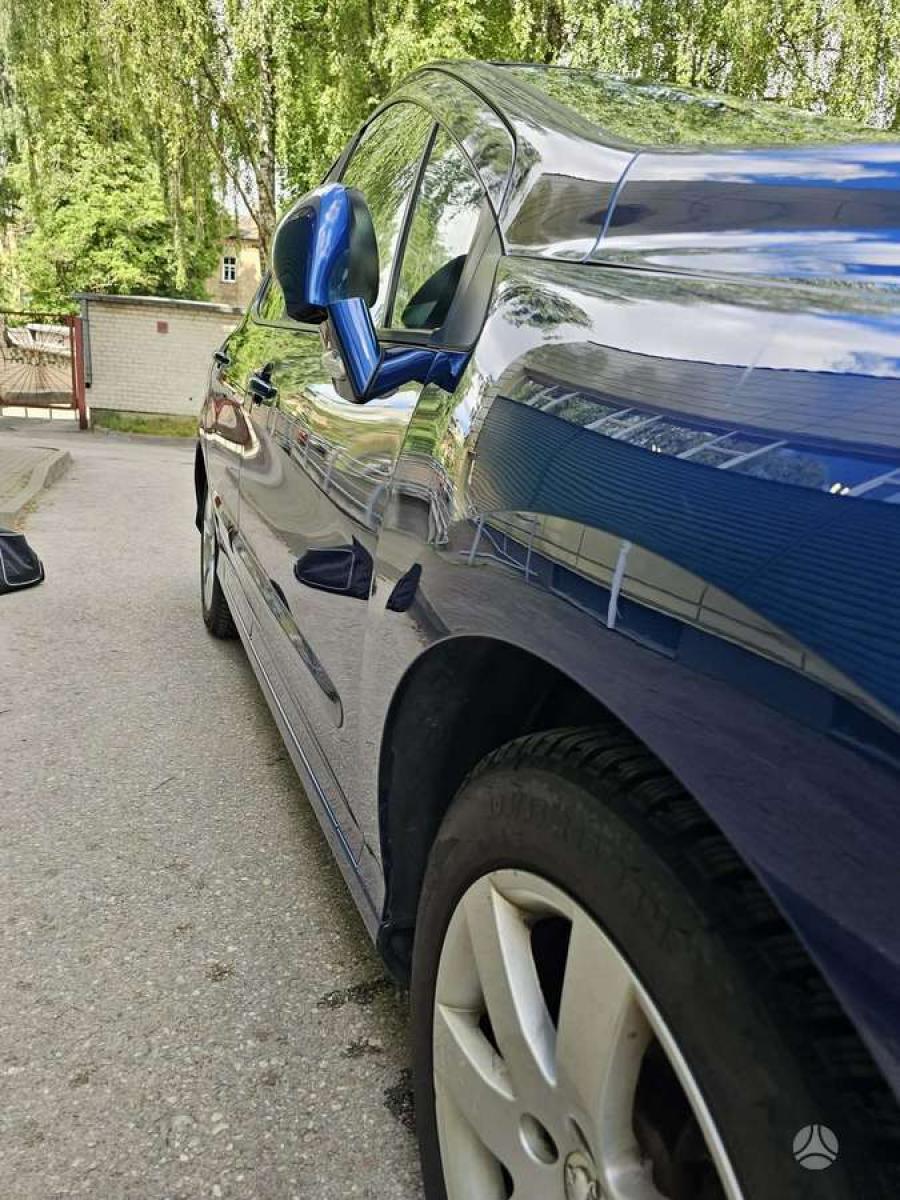 Blue Peugeot 308 2010 in Vilnius, with an engine capacity of 1.56 L and mileage of 283 thousand km for 2200 €, photo 7 on AUTOMOTO.COM.LV