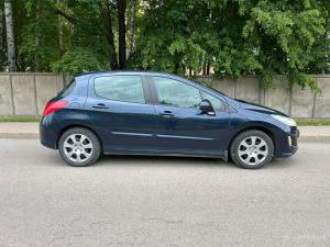 Blue Peugeot 308 2011 in Siauliai, with an engine capacity of 1.60 L and mileage of 139 thousand km for 3000 €, photo 4 on AUTOMOTO.COM.LV