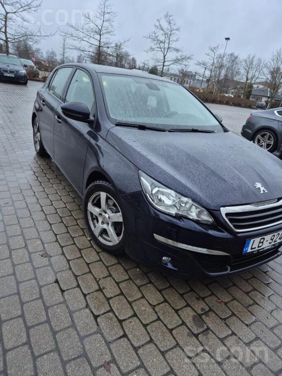 Blue Peugeot 308 2014 in Jelgava, with an engine capacity of 1.60 L and mileage of 128 thousand km for 7995 €, photo 1 on AUTOMOTO.COM.LV