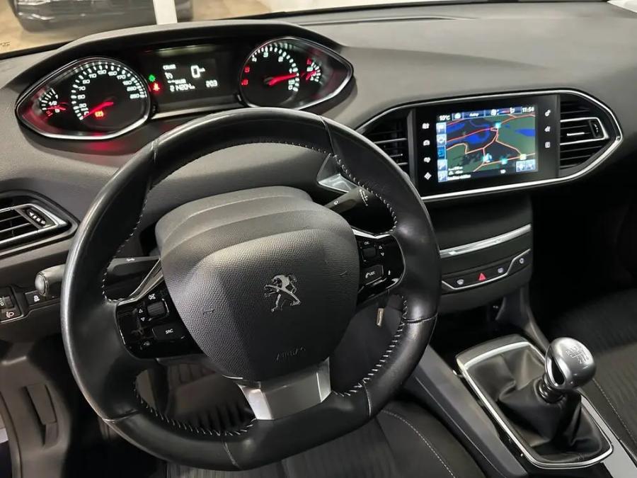 Zils Peugeot 308 2014 Jūrmala, ar dzinēja tilpumu 1.60 L un nobraukumu 214 tūkst. km par 5750 €, foto 24 vietnē AUTOMOTO.COM.LV