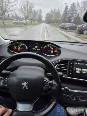 Blue Peugeot 308 2014 in Jelgava, with an engine capacity of 1.60 L and mileage of 129 thousand km for 5295 €, photo 13 on AUTOMOTO.COM.LV